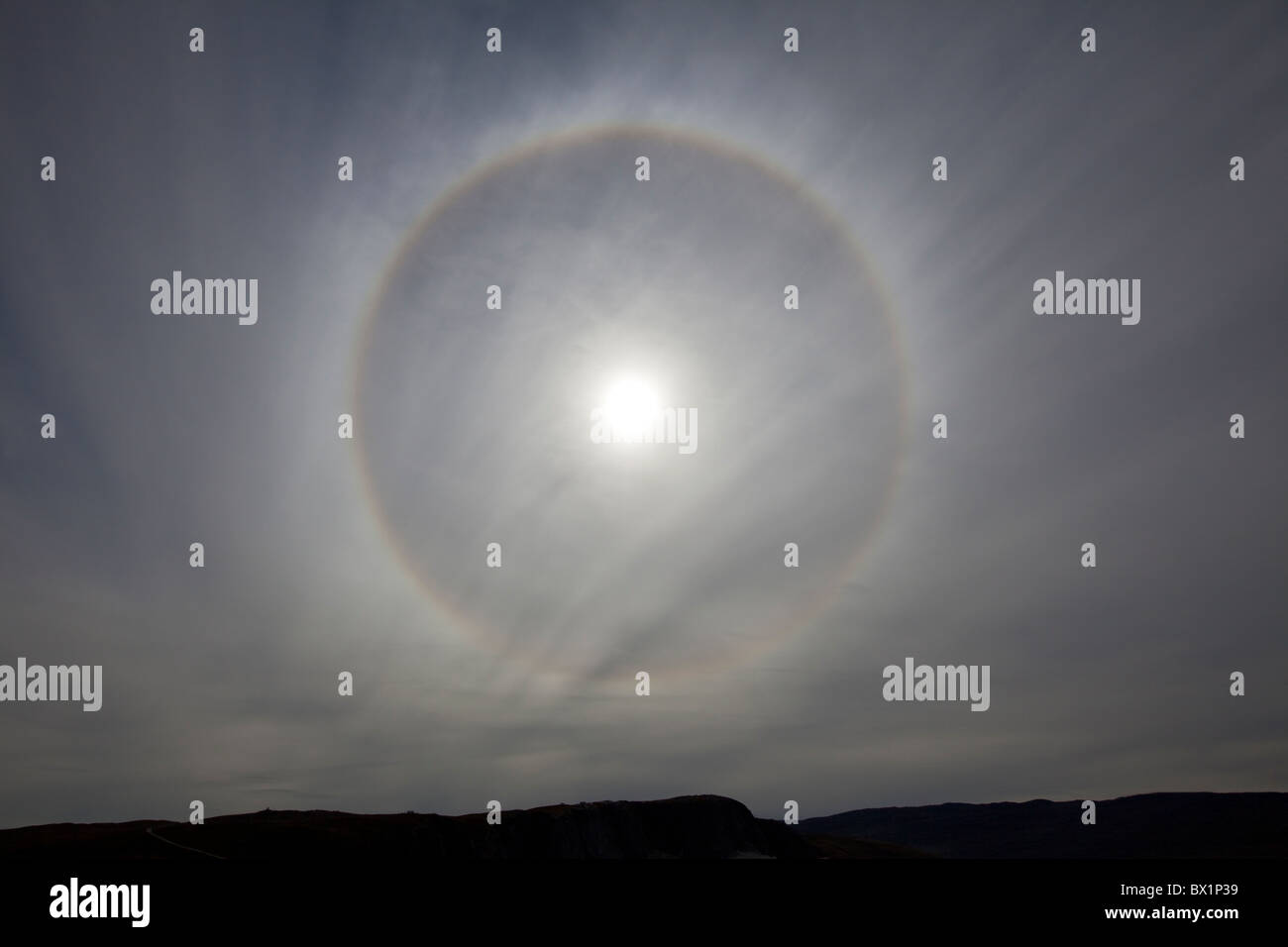 Halo circular hi-res stock photography and images - Alamy