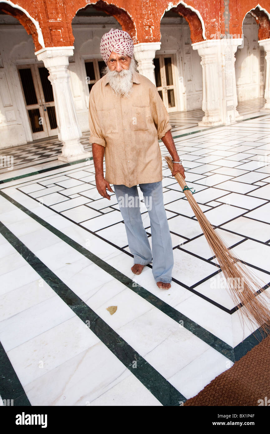 Sweeping the temple hi-res stock photography and images - Alamy