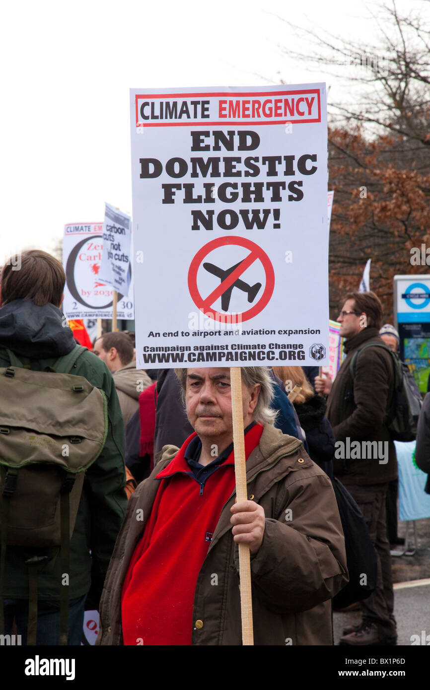 Protesters signs hi-res stock photography and images - Alamy