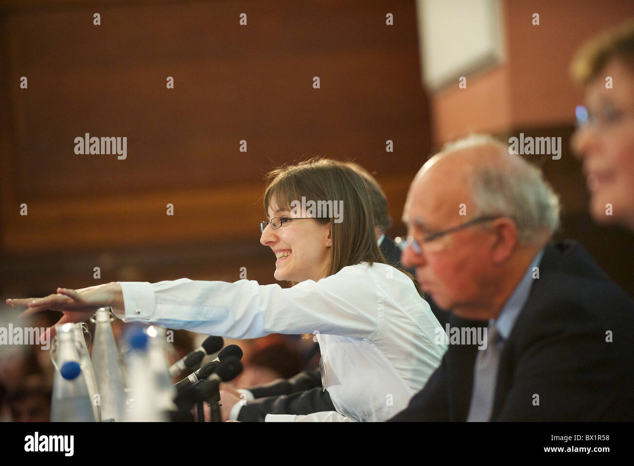 2010 Bryan Friends House June London Makela Mark Nations UK UN UNA ...