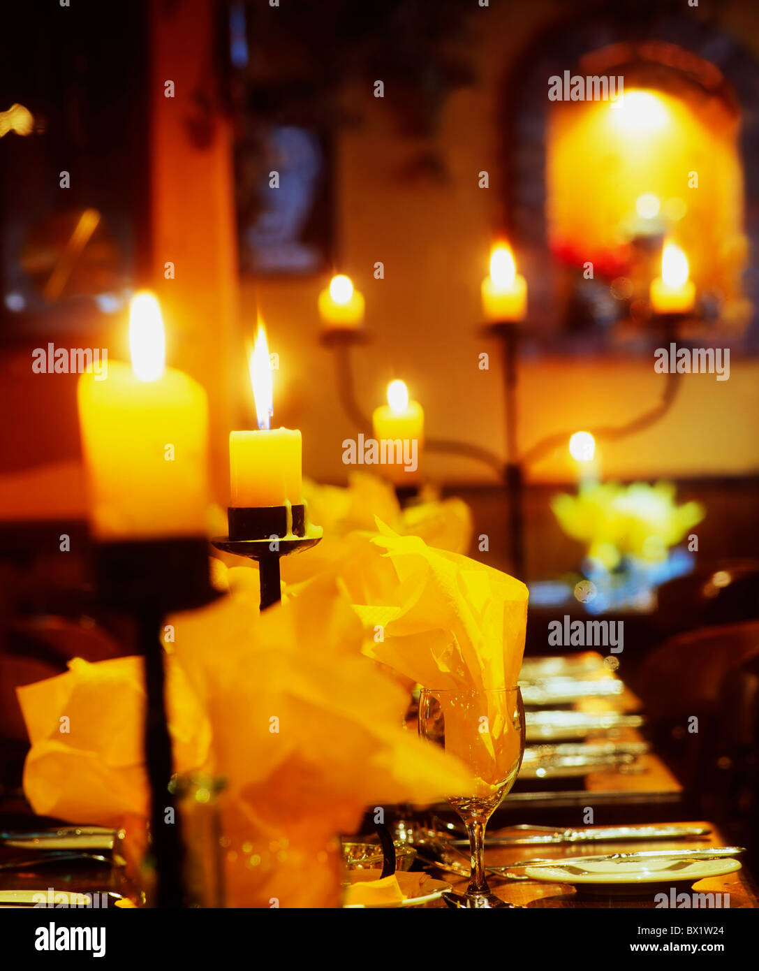 Ireland, Table Setting, House Interior Stock Photo - Alamy