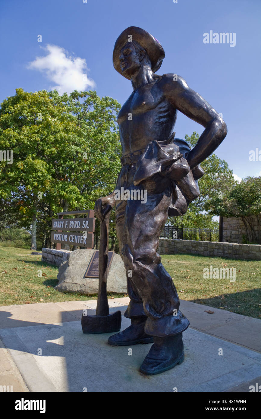 Civilian Conservation Corps Worker Statue at Visitor Center Shenandoah ...