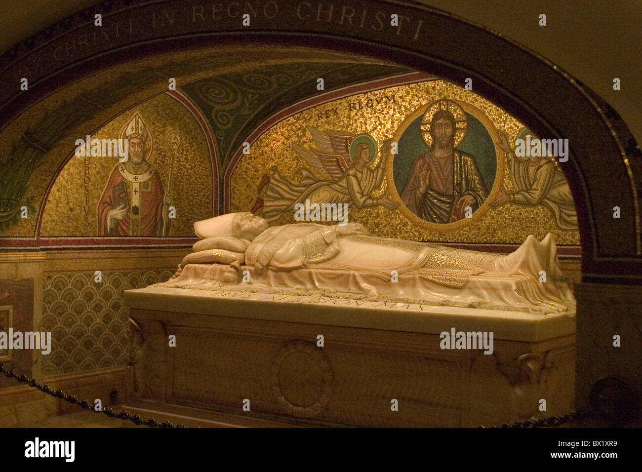 Christianity crypt culture grave Pius XI pope religion Saint Peter ...