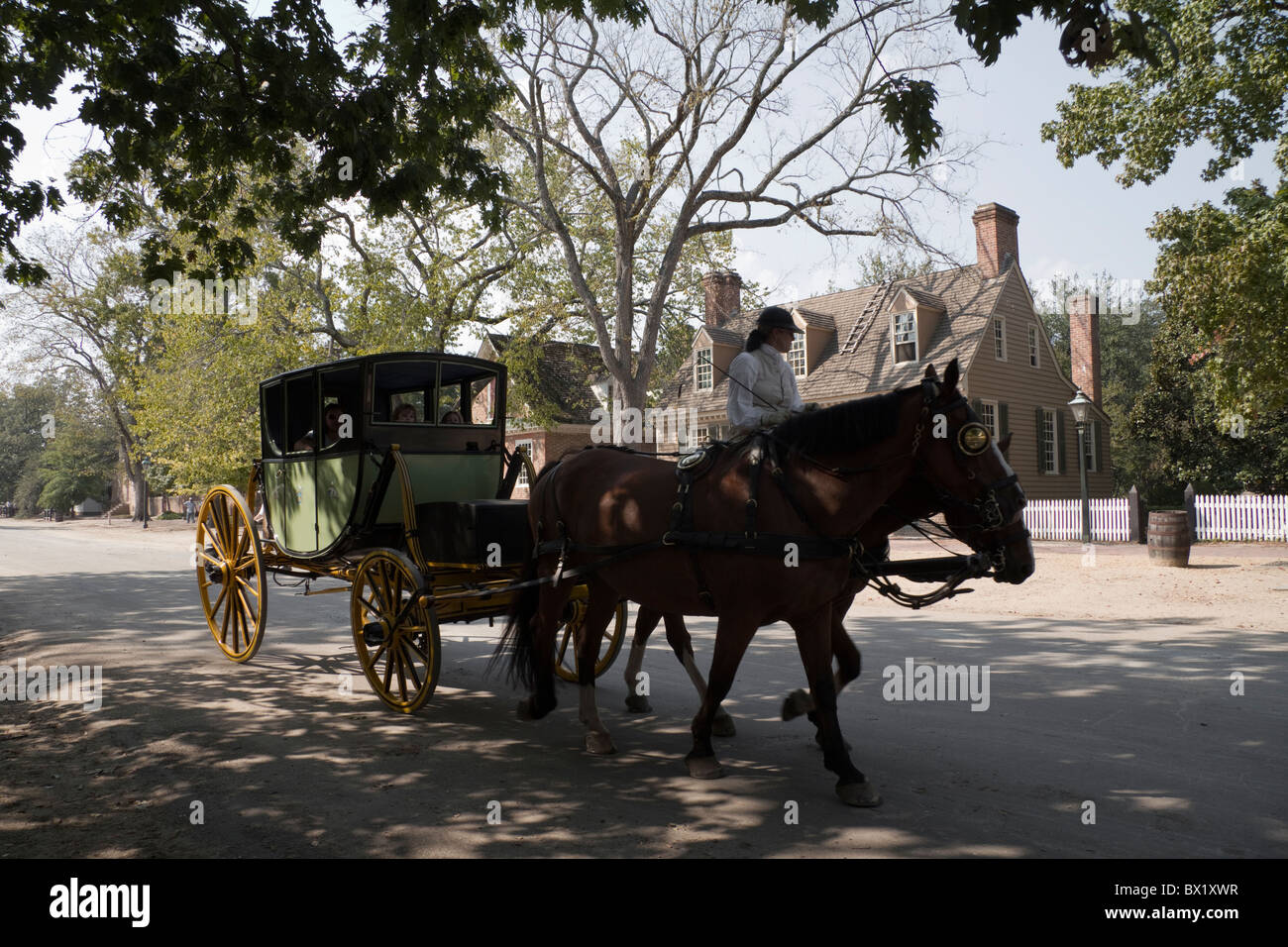 Colonial williamsburg horse drawn carriage hi-res stock photography and ...