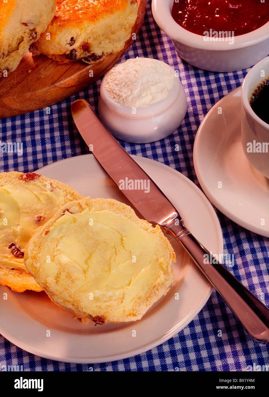 Buttered scone hi-res stock photography and images - Alamy