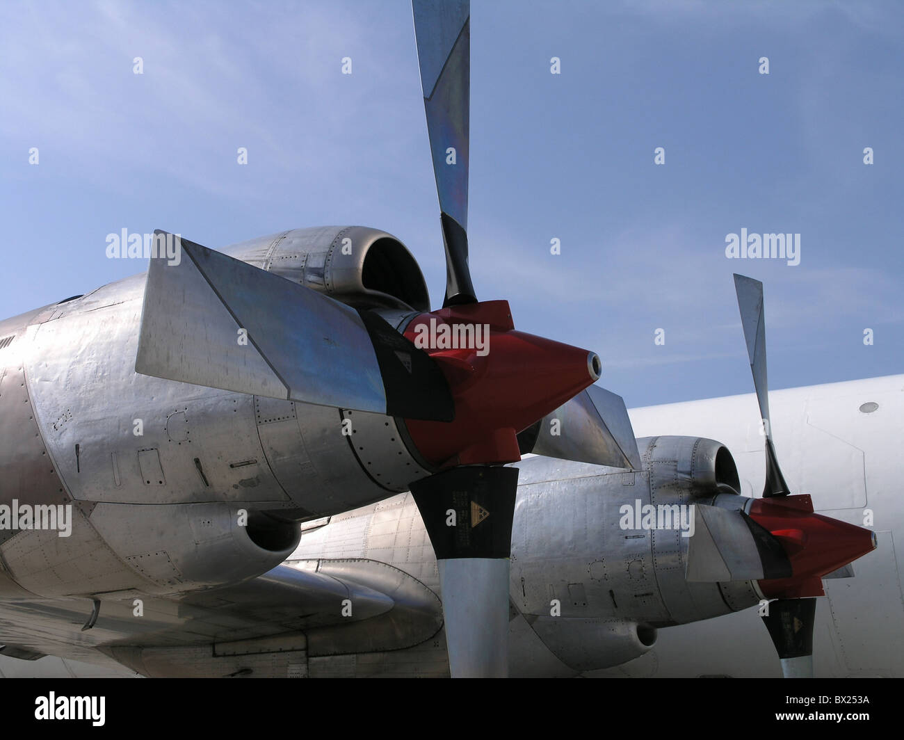 Airplane Aviation Color Colour Detail Details Engines Flies Propeller ...