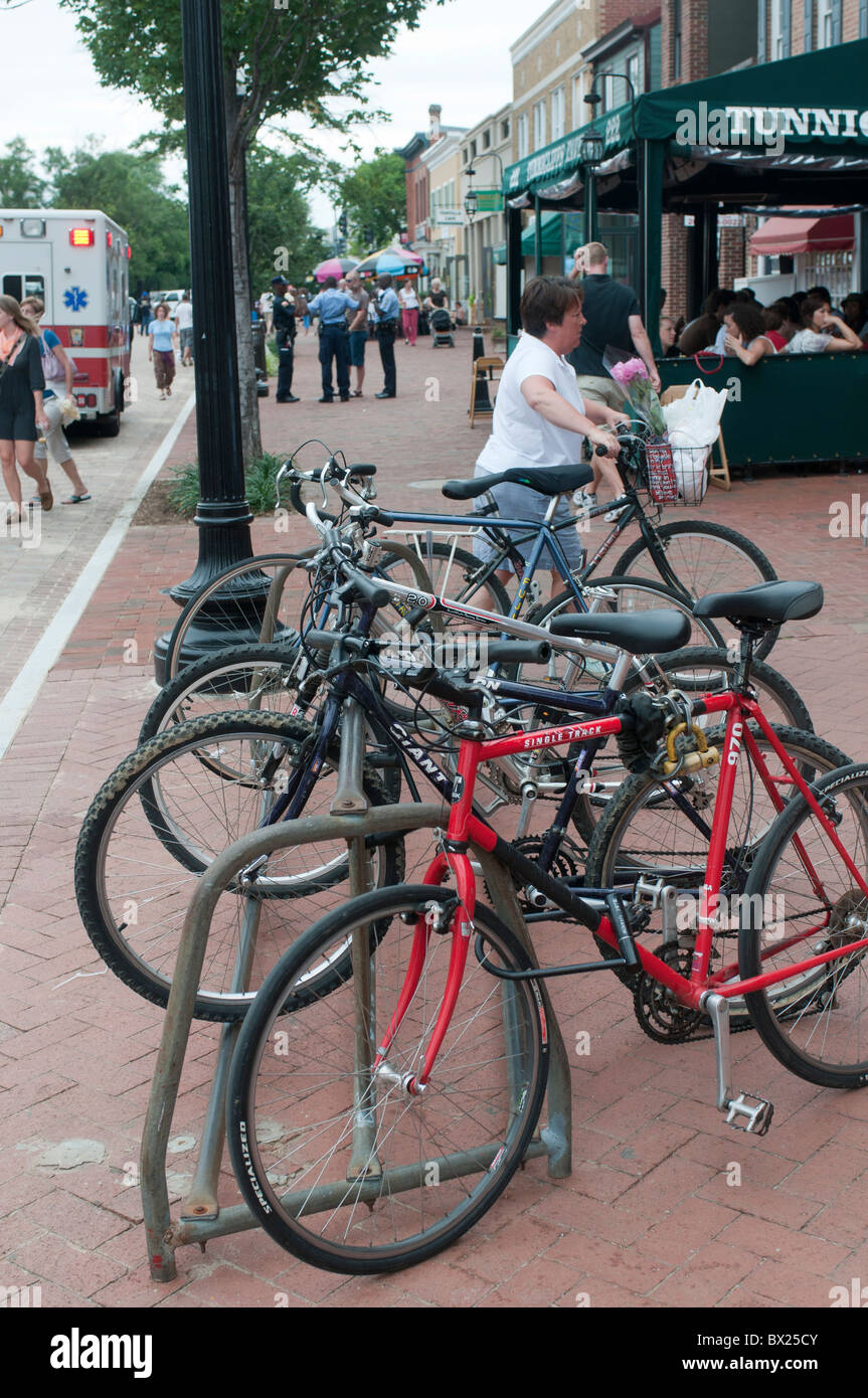 Dc bicycle hi-res stock photography and images - Alamy