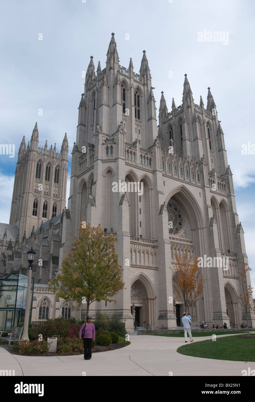 Usa washington dc cathedral hi-res stock photography and images - Alamy