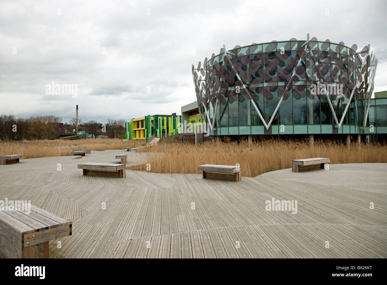 outdoor rest and recreation area, Nottingham Science Park, England, UK ...