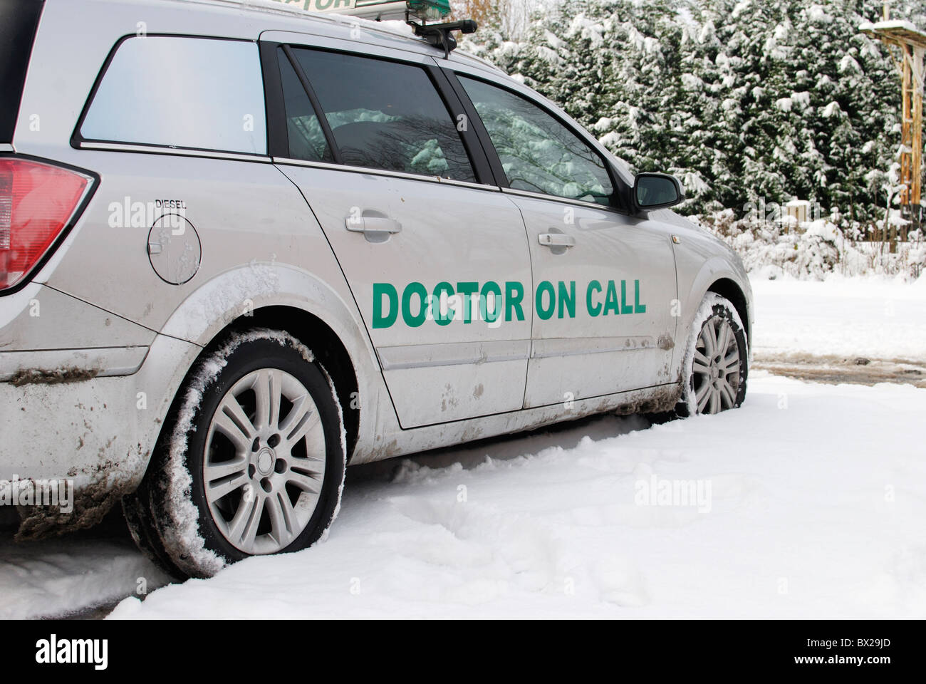 Emergency on call doctor hi-res stock photography and images - Alamy