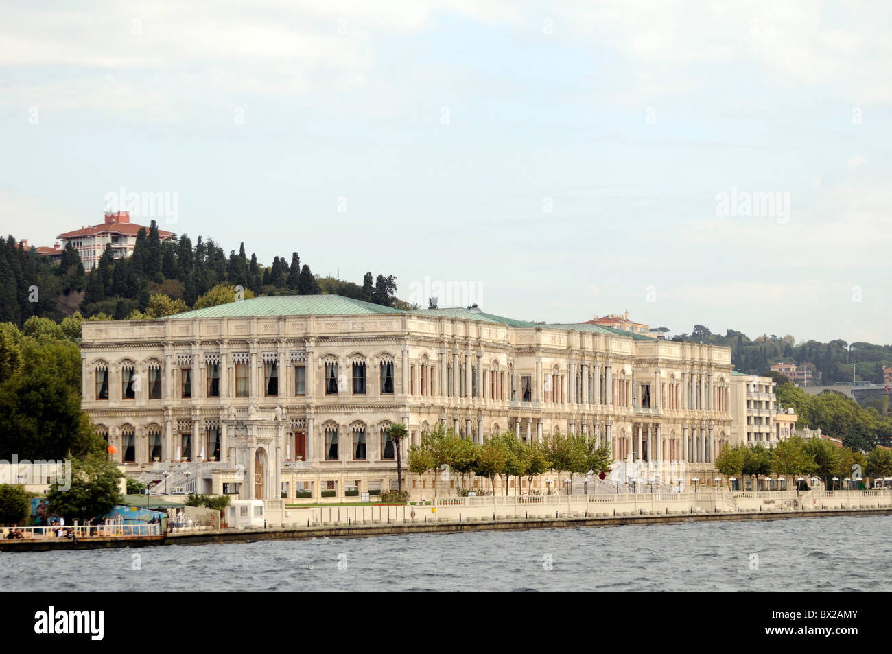 Ciragan palace kempinski hotel hi-res stock photography and images - Alamy
