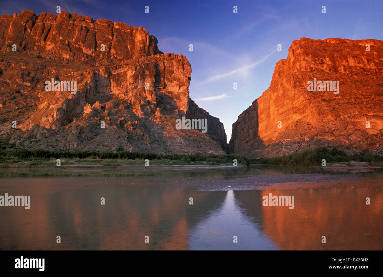 scenery Santa Elena Canyon gulch river flow mountains rocks cliffs mood ...