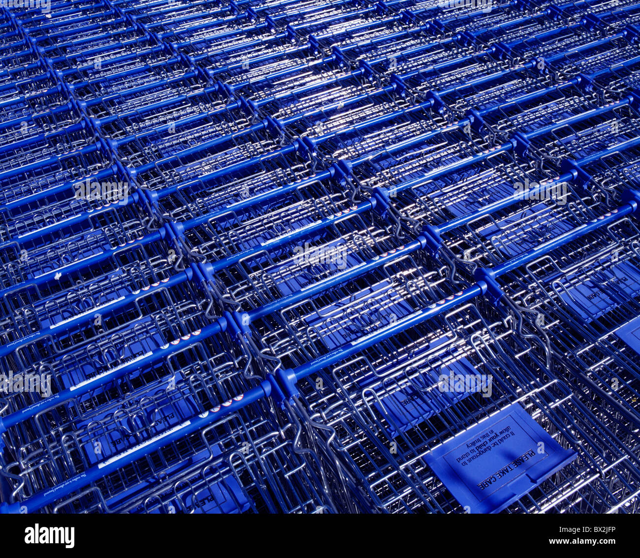 Shopping trolleys stacks hi-res stock photography and images - Alamy