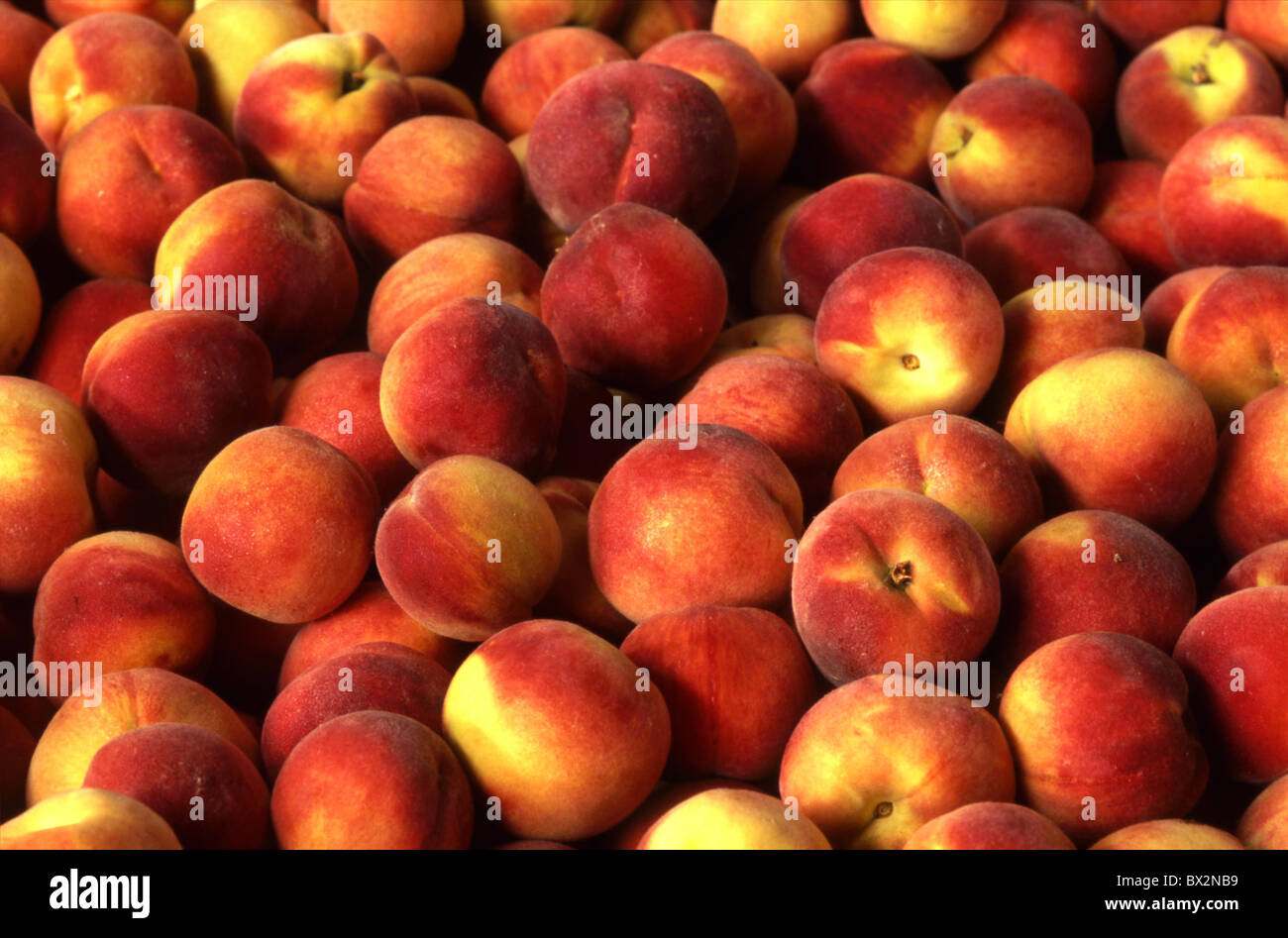 peaches peach fruit food Stock Photo - Alamy