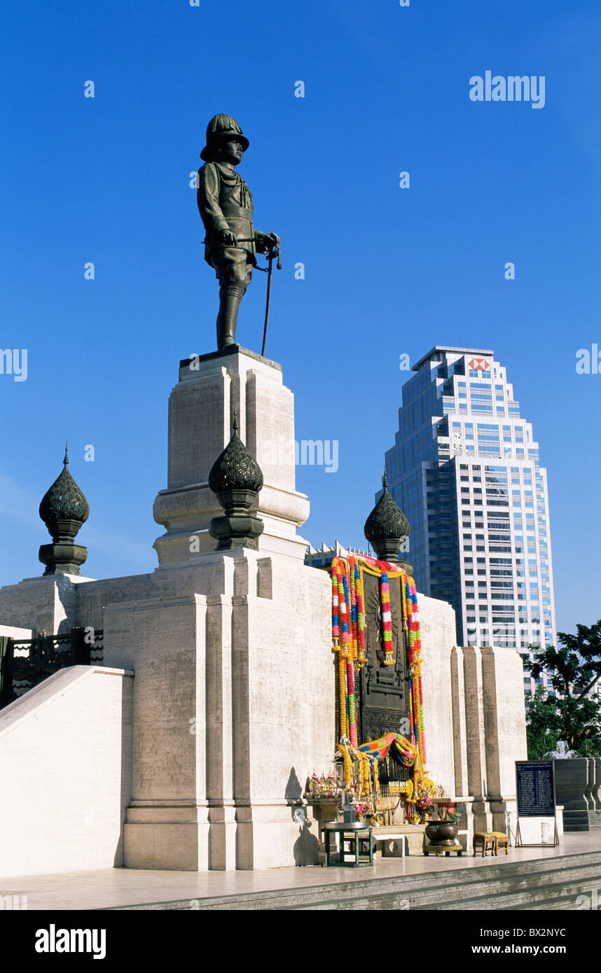 Asia Thailand Bangkok Lumphini Park King Rama VI Statue King Rama VI ...