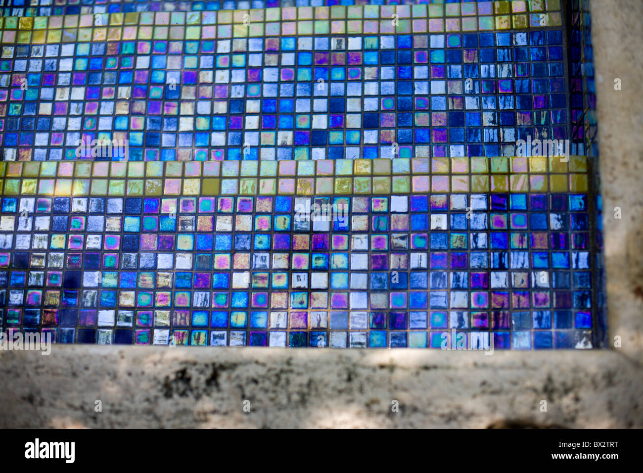 Detail pool tiles hi-res stock photography and images - Alamy