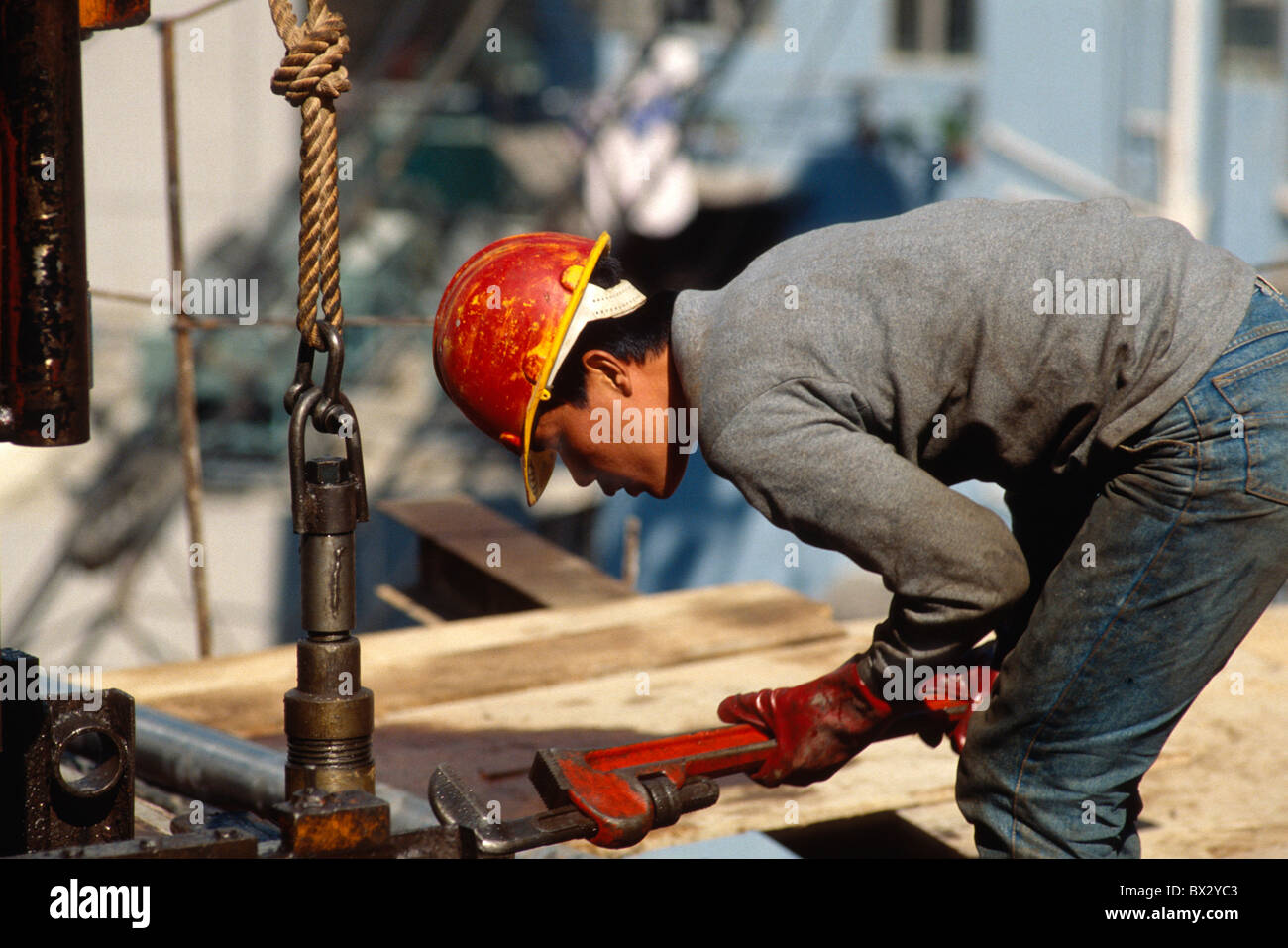 China Construction Worker High Resolution Stock Photography and Images ...