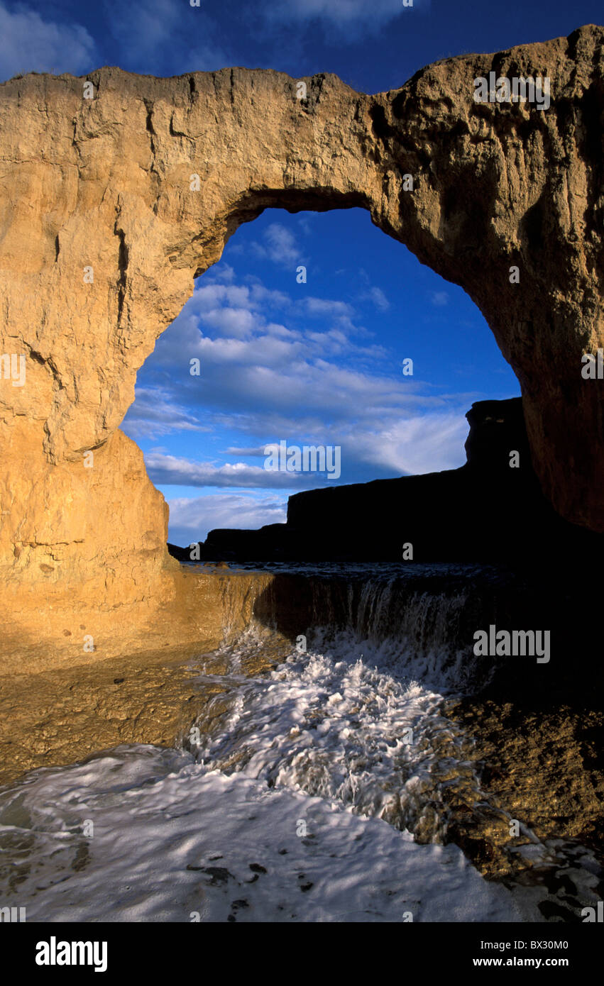 Timaru dashing rocks hi-res stock photography and images - Alamy