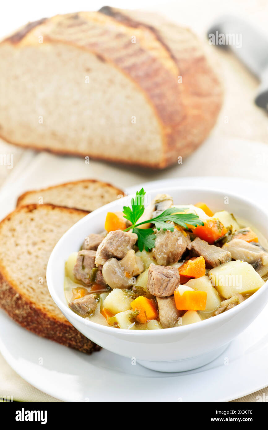 Beef Stew And Bread High Resolution Stock Photography and Images - Alamy