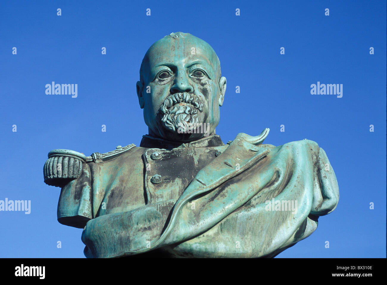 Lausanne statue de Veillon statue bronze sculpture plastic canton Vaud ...