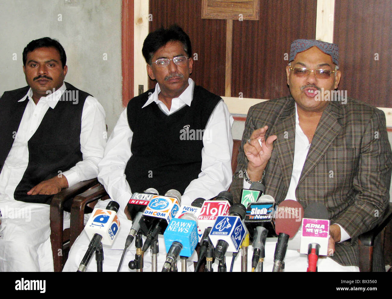 Dr qadir magsi hi-res stock photography and images - Alamy