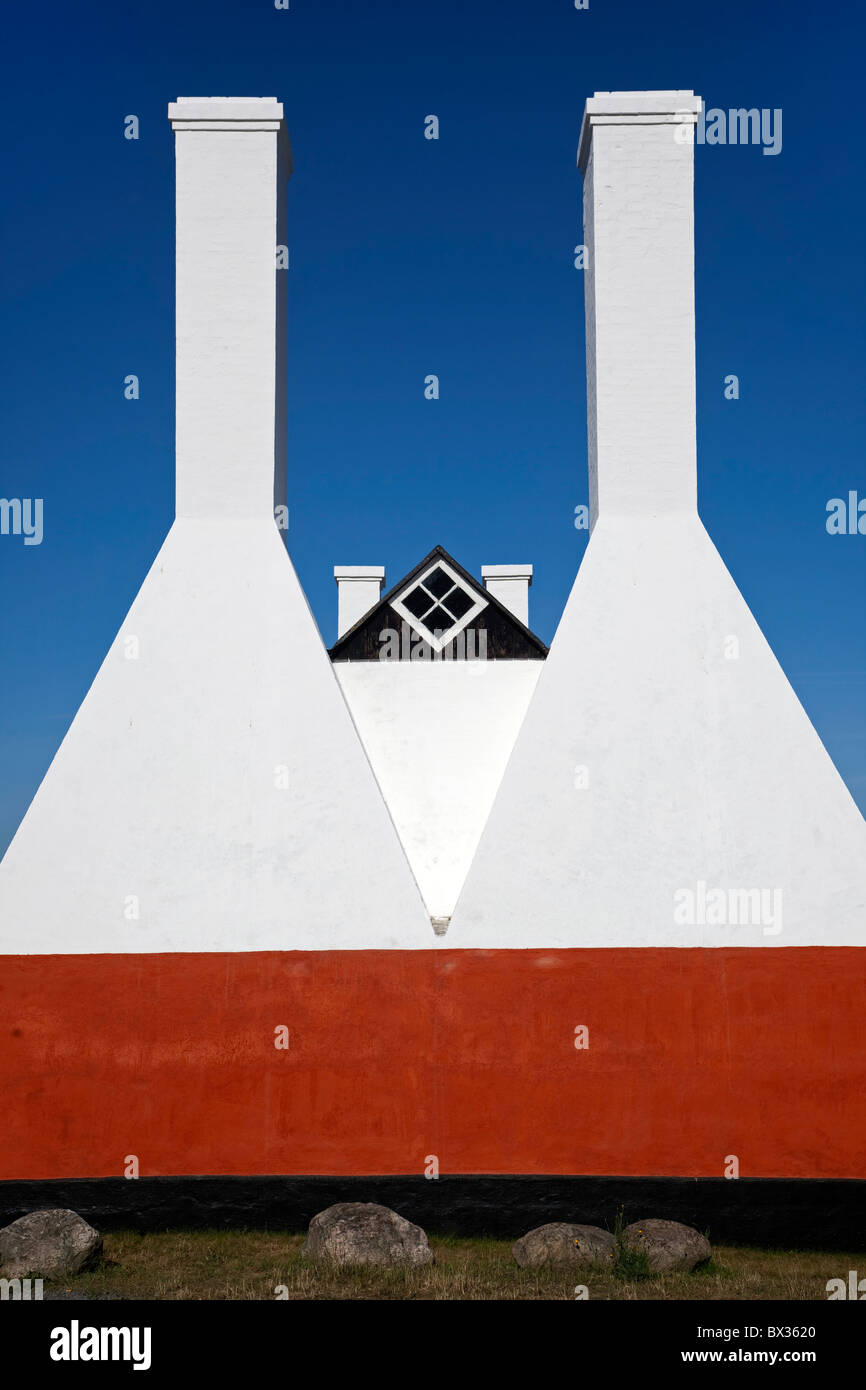 Architecture chimney hi-res stock photography and images - Alamy