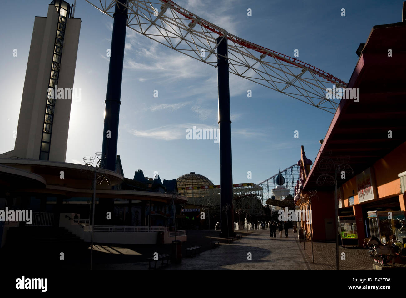 Blackpool Pleasure Beach (fairground), England Stock Photo - Alamy