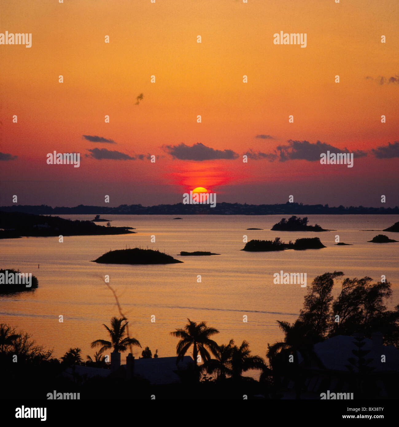 Bermuda's great sound hi-res stock photography and images - Alamy