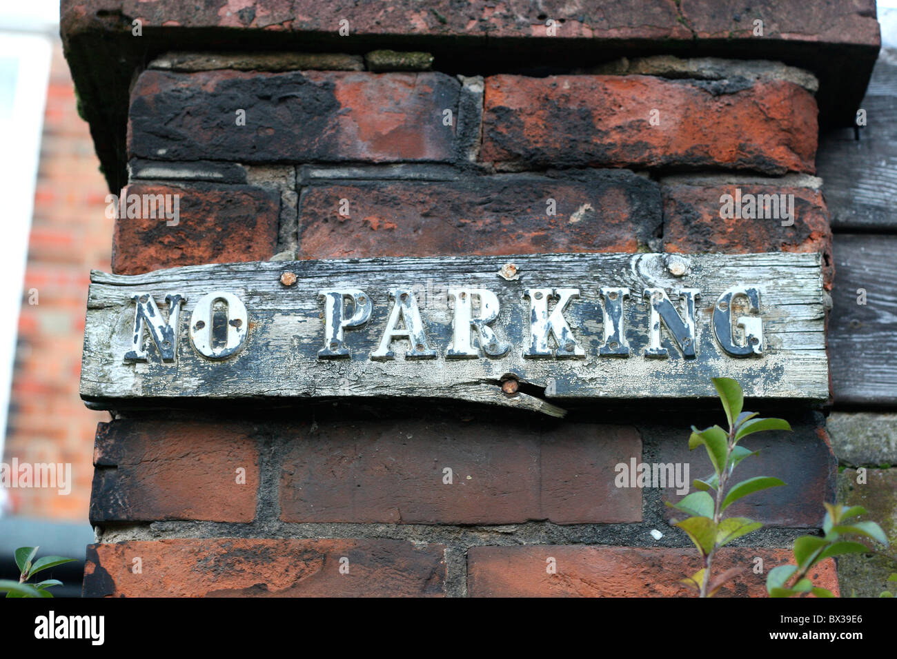 Old No parking sign Stock Photo - Alamy