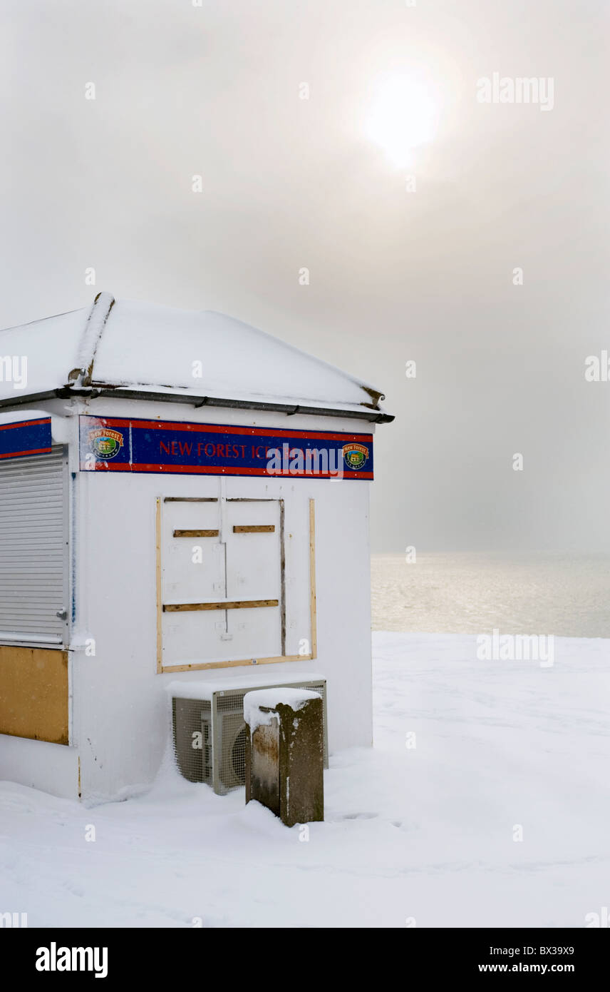 Ice cream cabin hi-res stock photography and images - Alamy