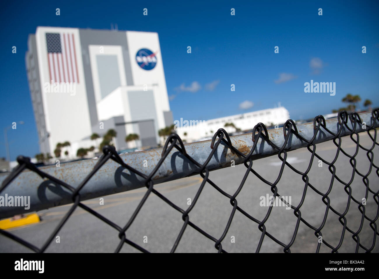 Vehicle assembly building hi-res stock photography and images - Alamy