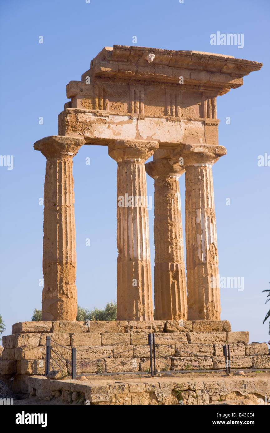 greek temple at the sunset Stock Photo - Alamy