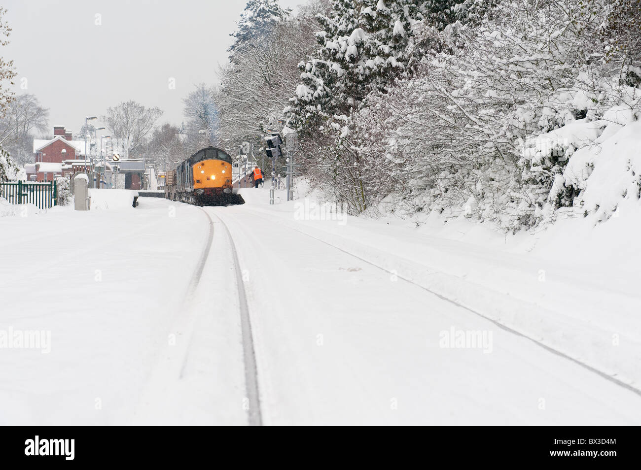 Otford Railway Station with diesel trains and electric trains unable to ...