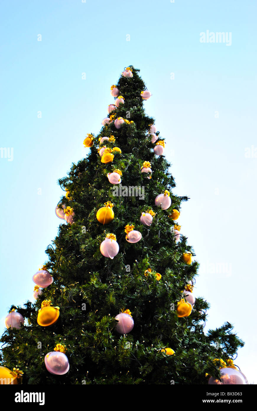 Illustration christmas balls bright colors hi-res stock photography and ...