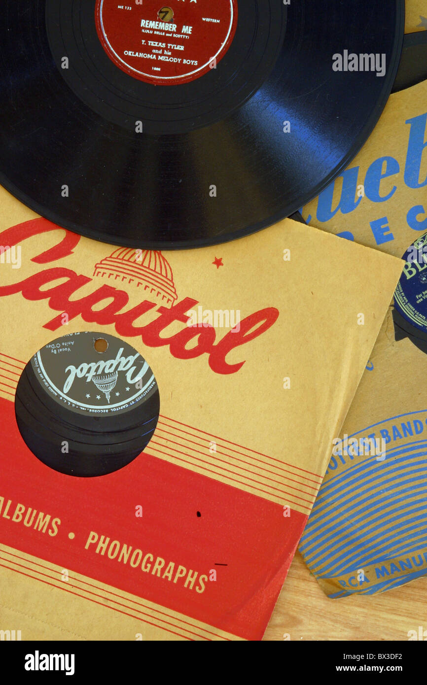 78 RPM record music entertainment old retro Stock Photo - Alamy