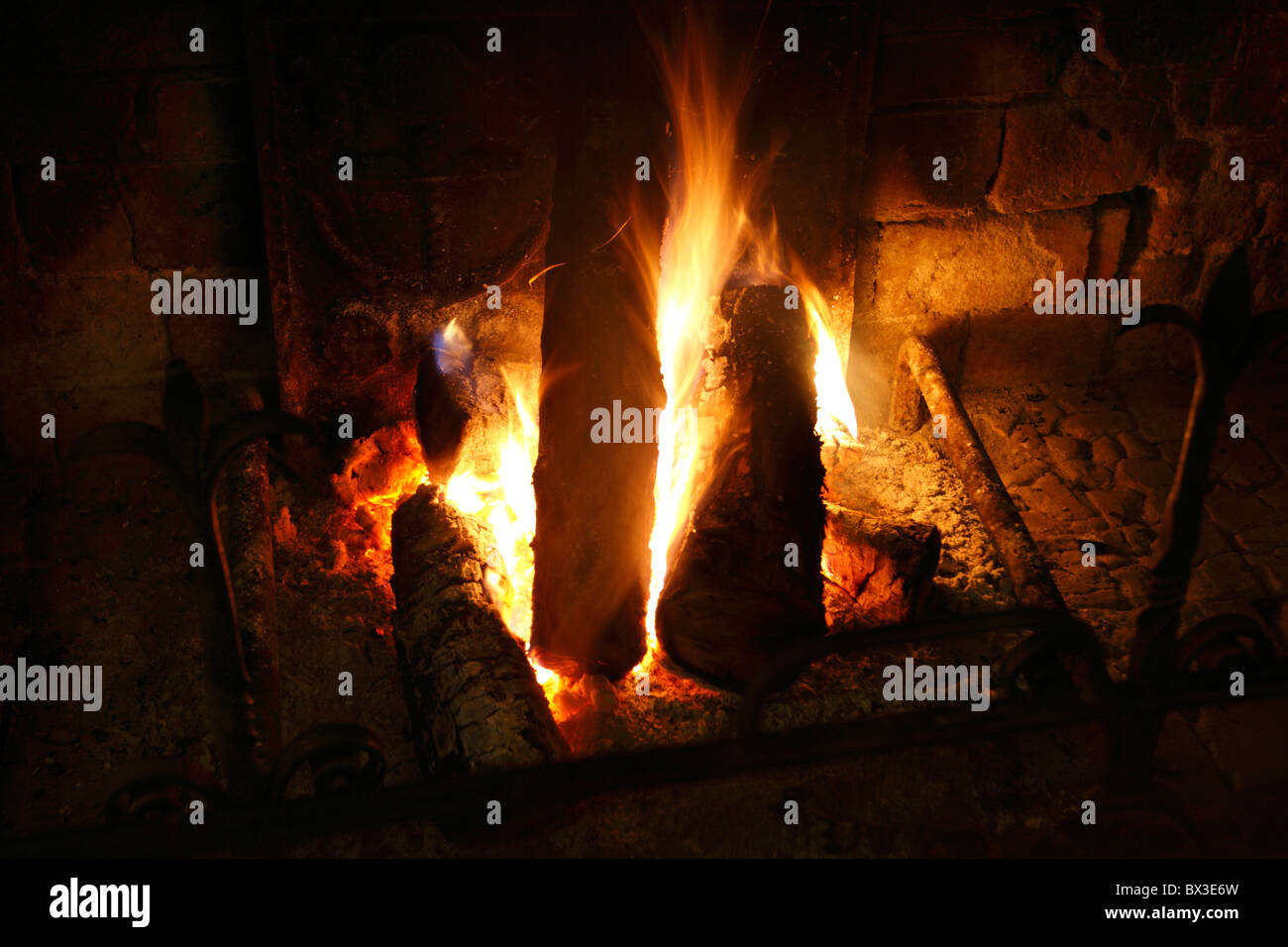 Inglenook Fireplace Fire High Resolution Stock Photography and Images ...