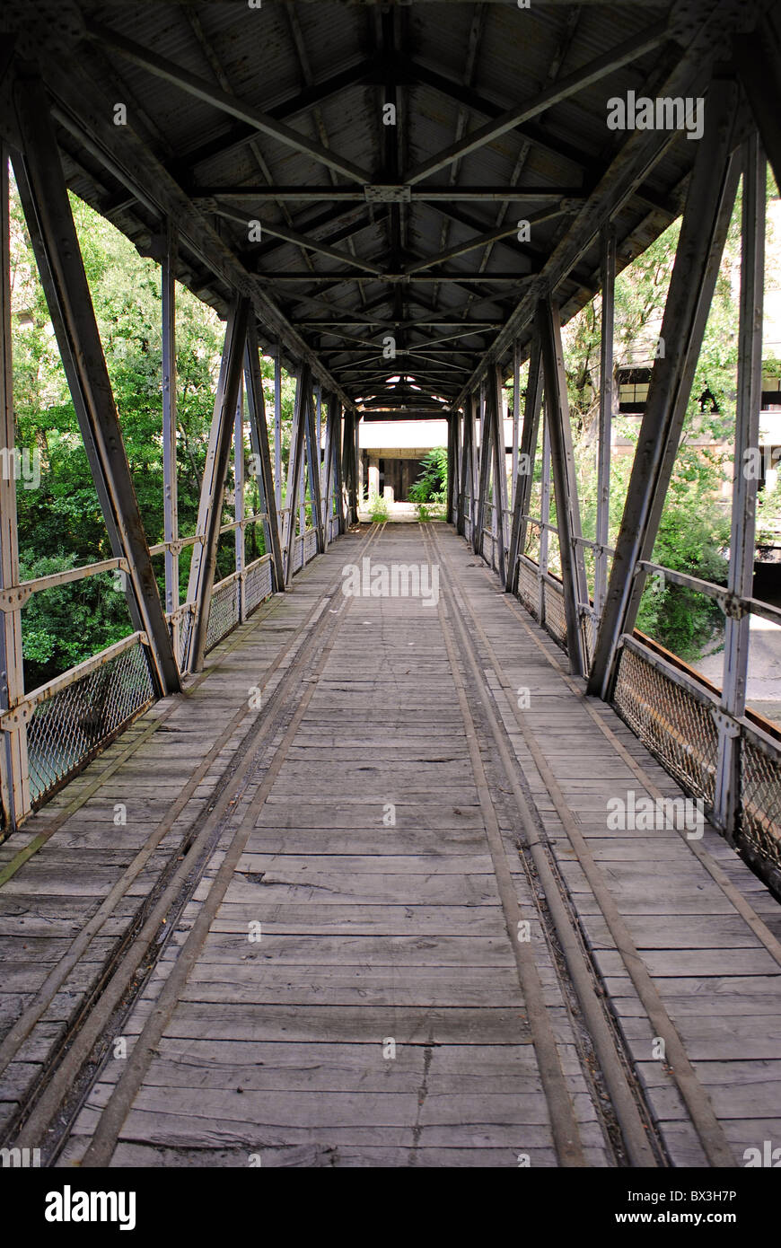 bridge for the passage of trains Stock Photo - Alamy