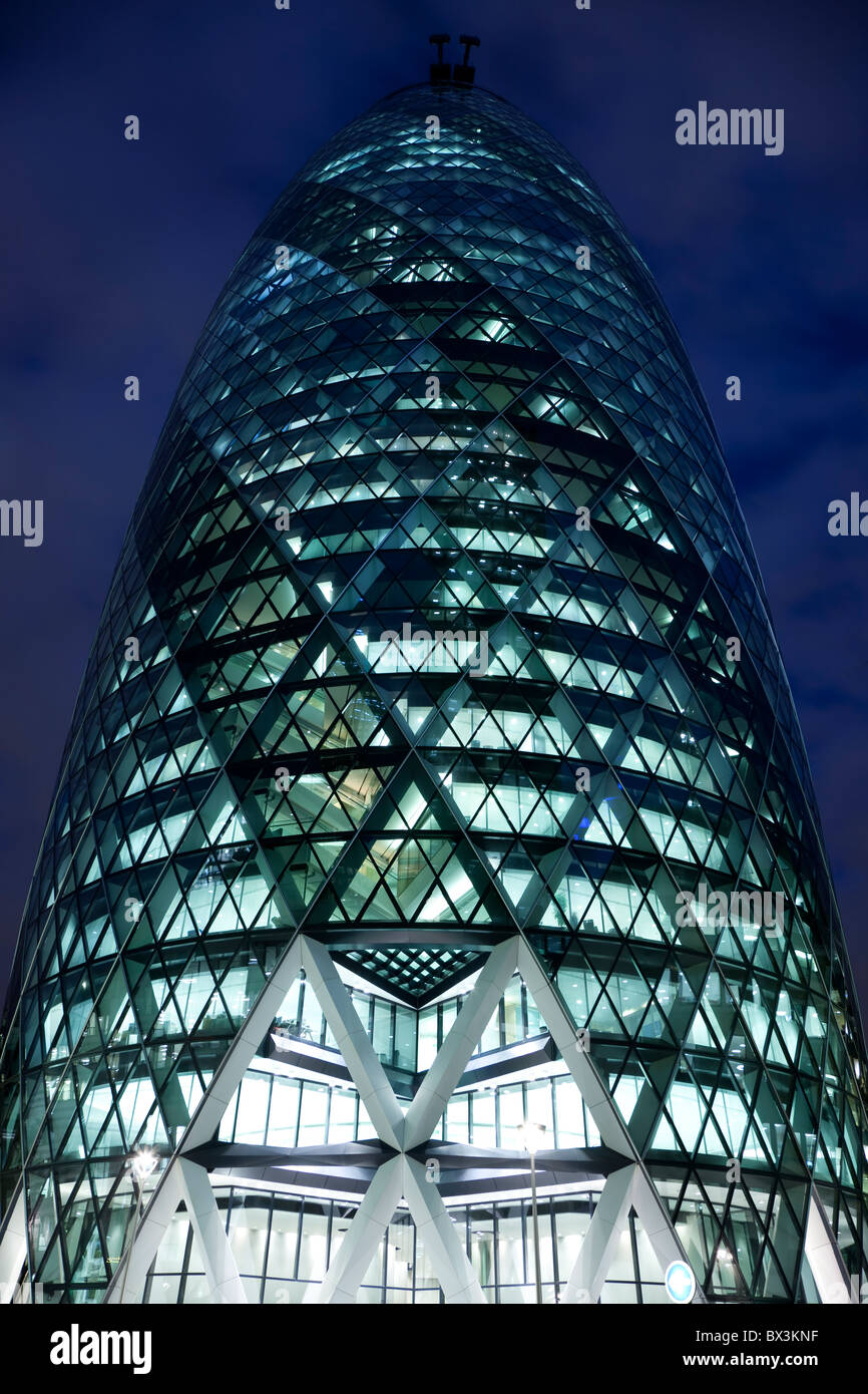 30 st mary axe office hi-res stock photography and images - Alamy