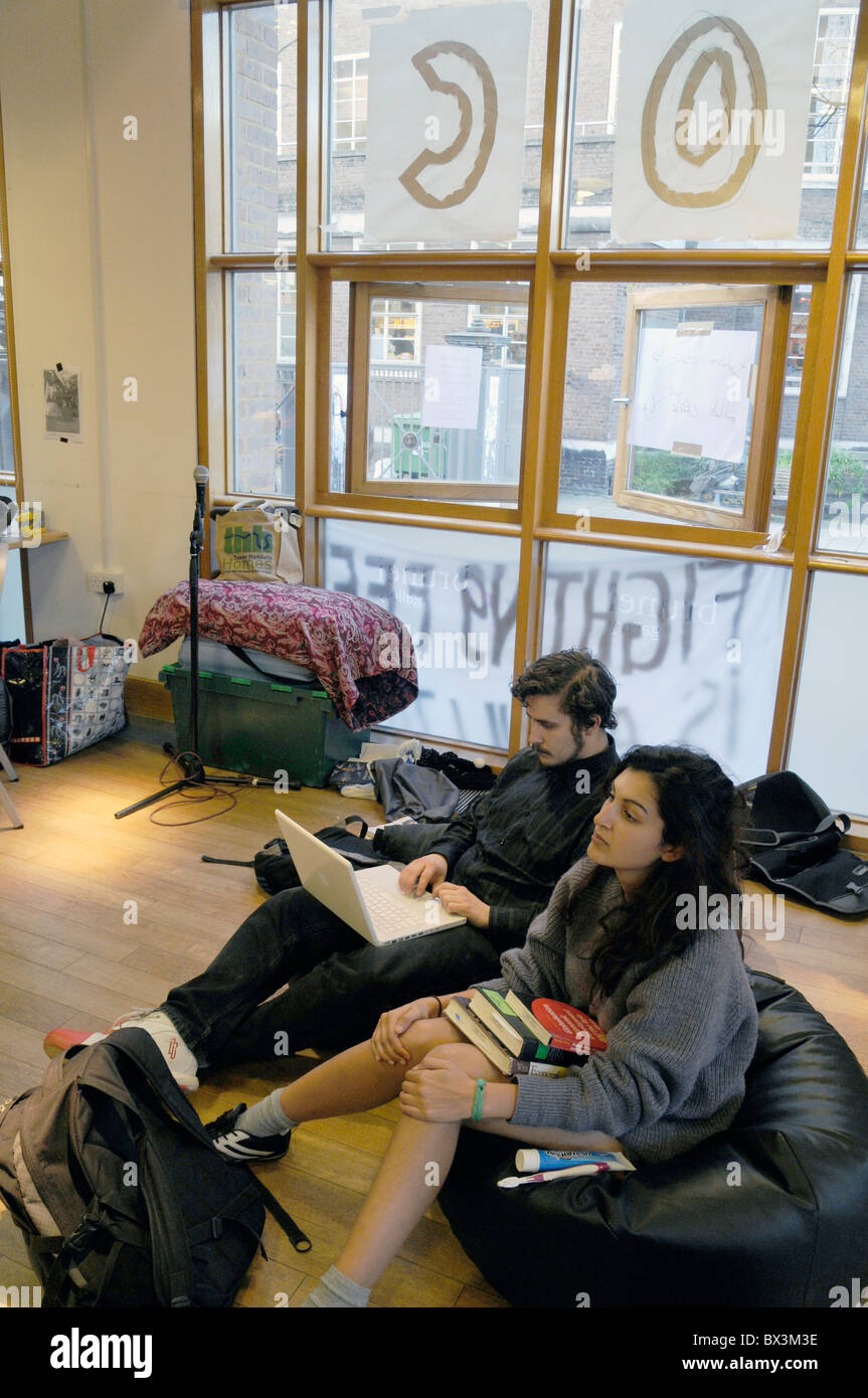 Soas students hi-res stock photography and images - Alamy