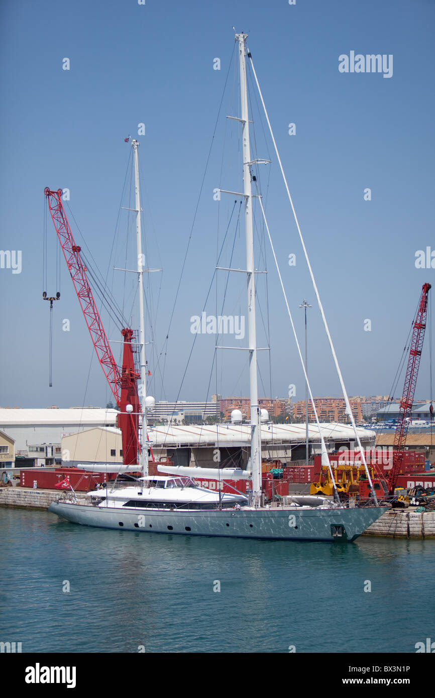 Gibraltar dockyard hi-res stock photography and images - Alamy