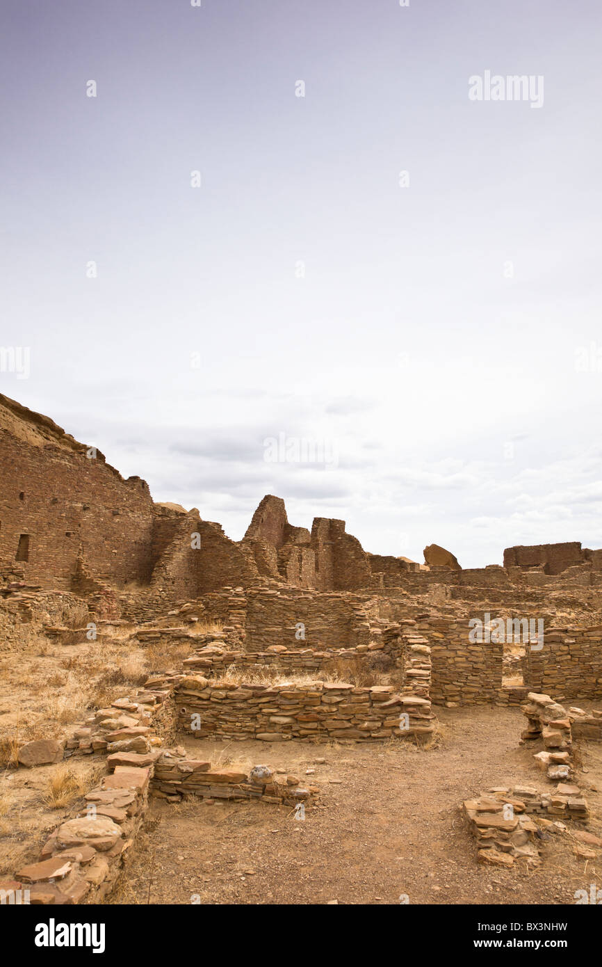 Native American ruins of Pueblo Bonito in The Chaco Culture National ...