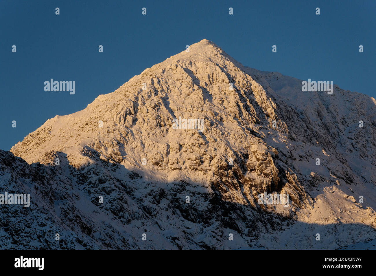 Trinity face of snowdon hi-res stock photography and images - Alamy