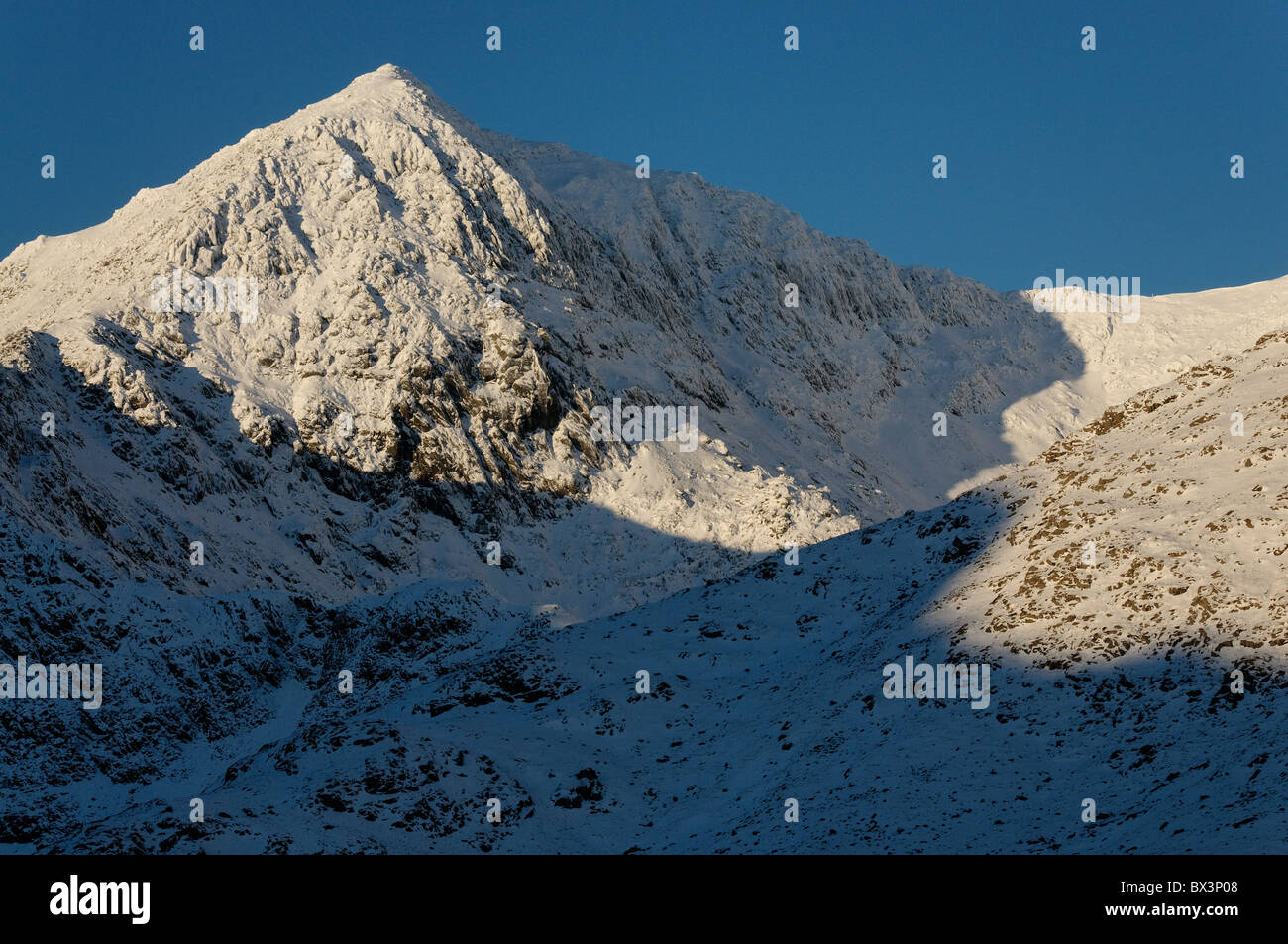 Trinity face of snowdon hi-res stock photography and images - Alamy