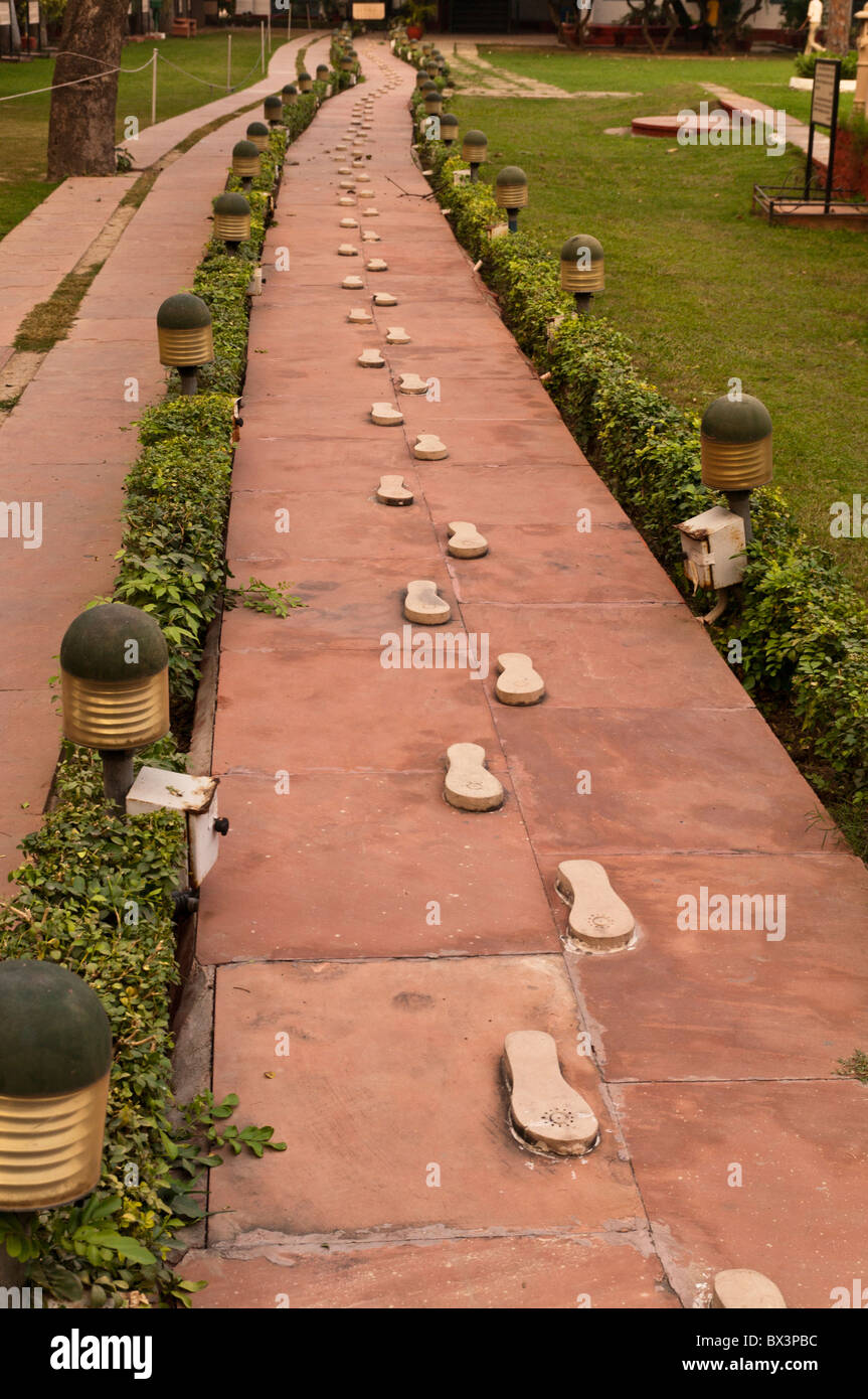 Retracing Mahatma Ghandi's last footsteps before his assassination in ...