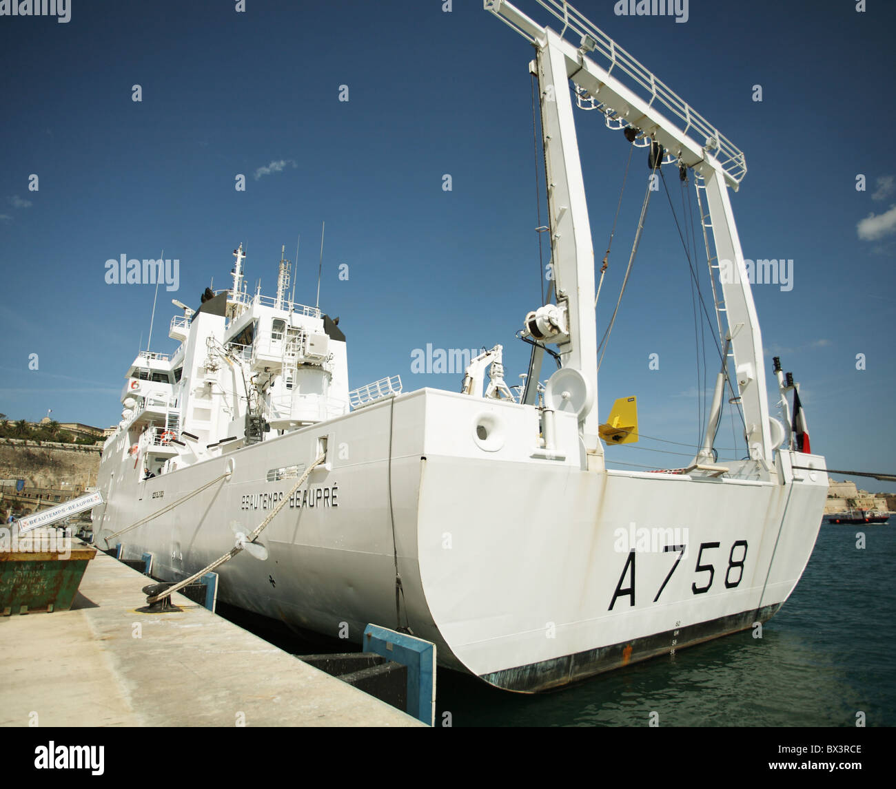 A758 Beautemps Beaupre oceanographic & Hydrographic survey vessel ...