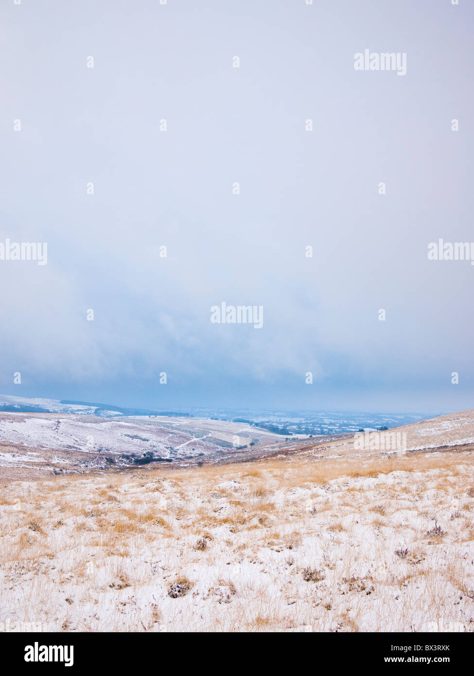Snowfall on Chagford Common in Dartmoor National Park near Post Bridge ...