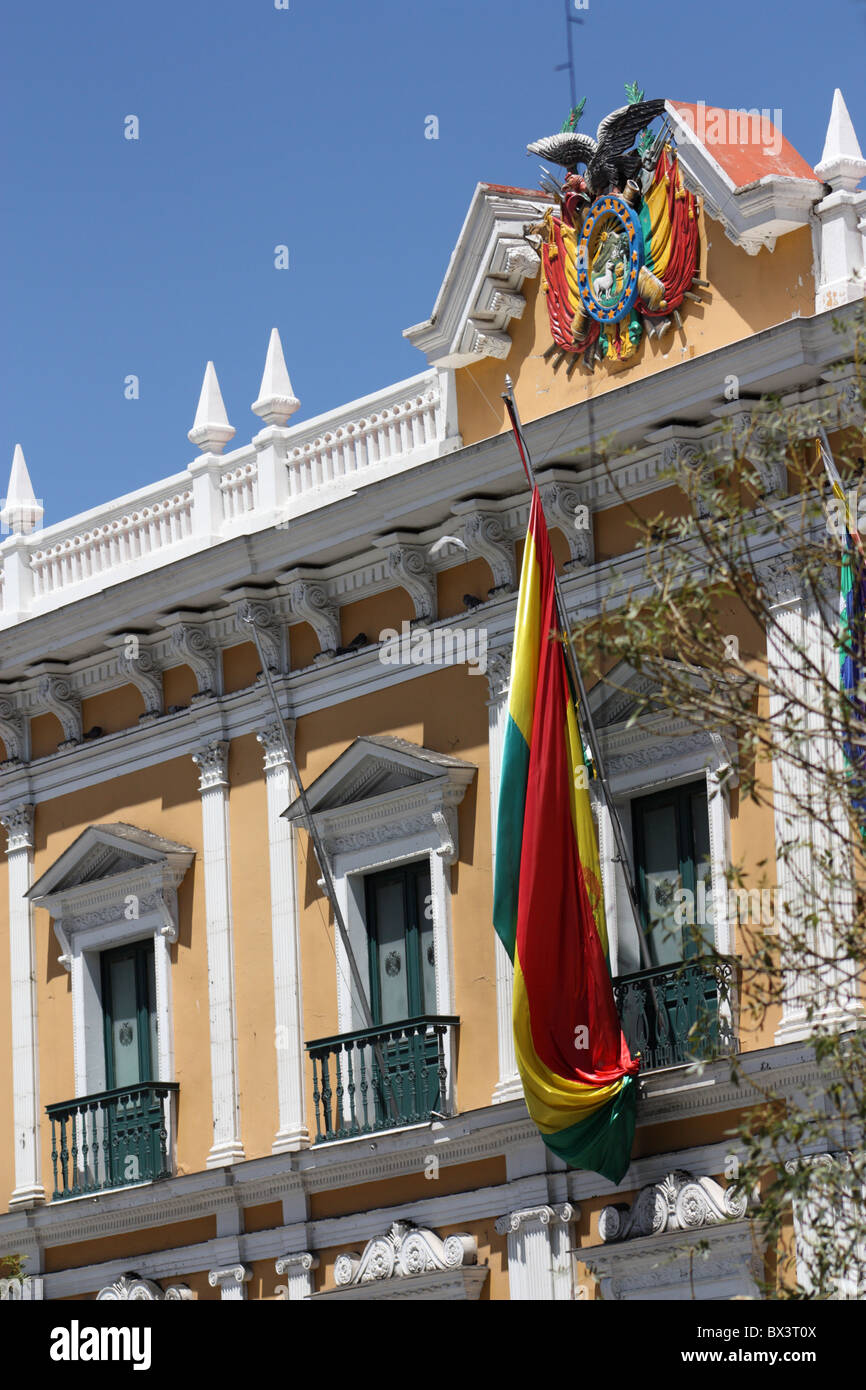 Palace quemado hi-res stock photography and images - Alamy