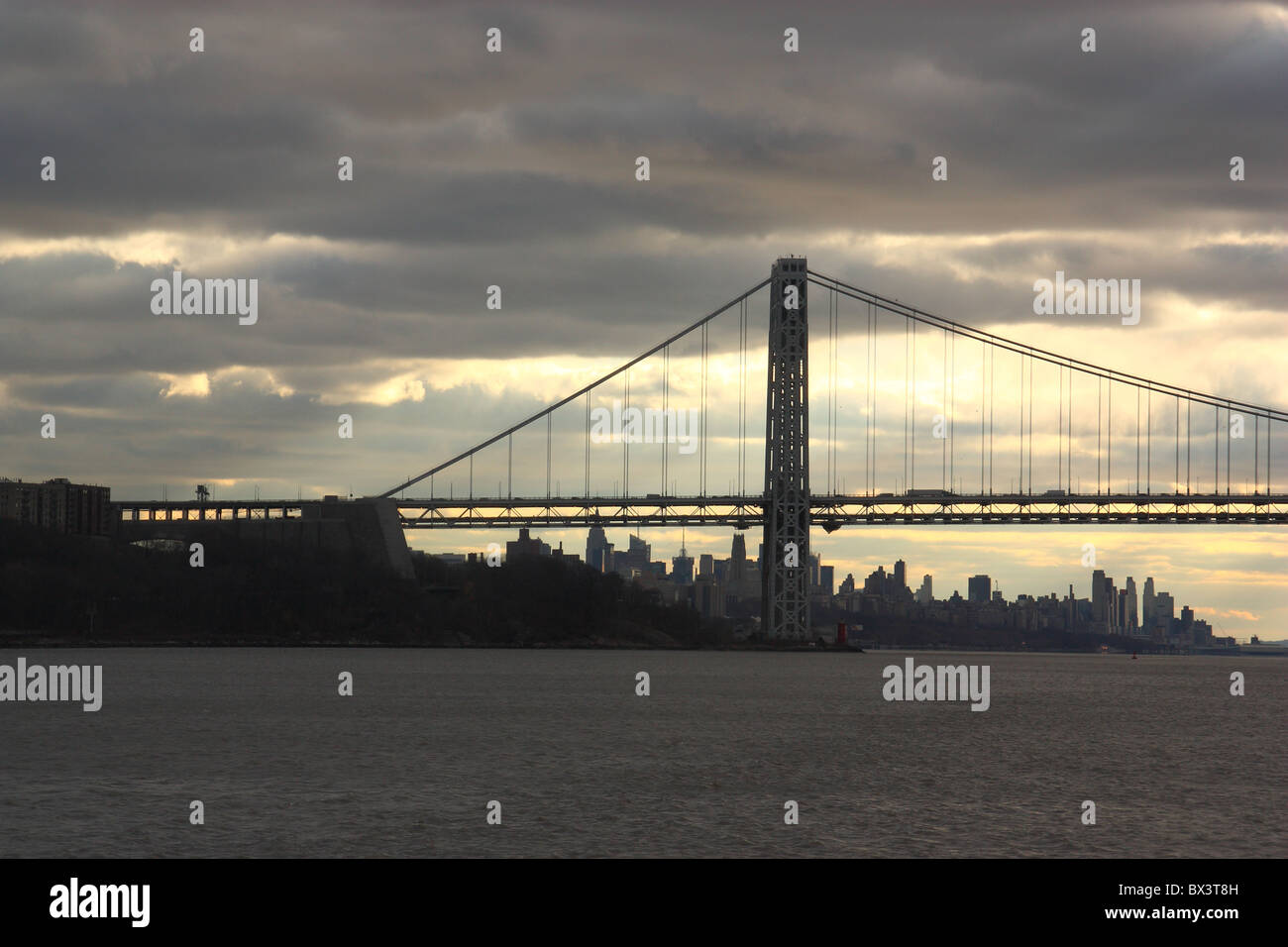 Hudson River Bridge High Resolution Stock Photography and Images - Alamy