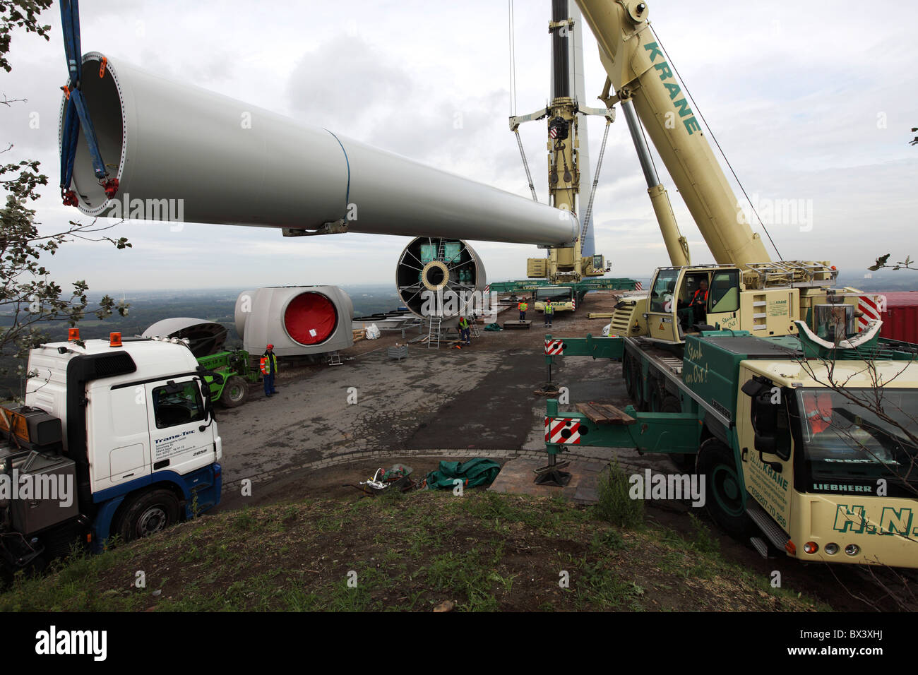 Construction site of a wind power plant, assembly of the Wind turbine ...
