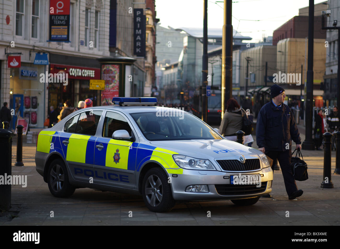 Parked police car in manchester hi-res stock photography and images - Alamy